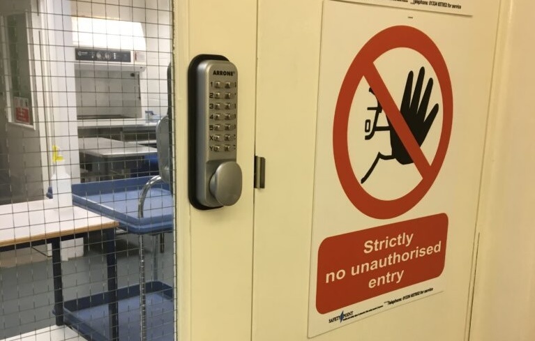 Two firms fined after high-containment lab failings | IOSH magazine