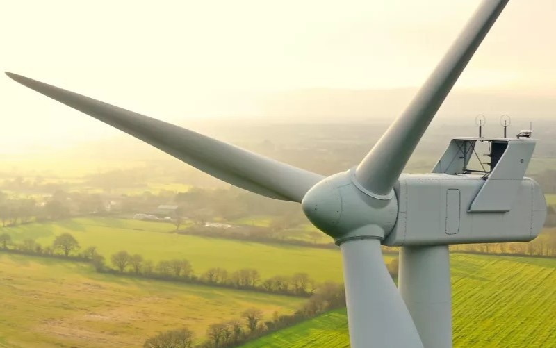 Ensuring Safety in the Wind Energy Sector with Comprehensive PPE ...